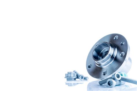 정비사 부분 새로운 금속 자동차 부품세트 흰색 배경에 격리 된 자동차 모터 정비사 예비 또는 자동차 조각 수리 및 차량 서비스 0명에 대한 스톡 사진 및 기타 이미지