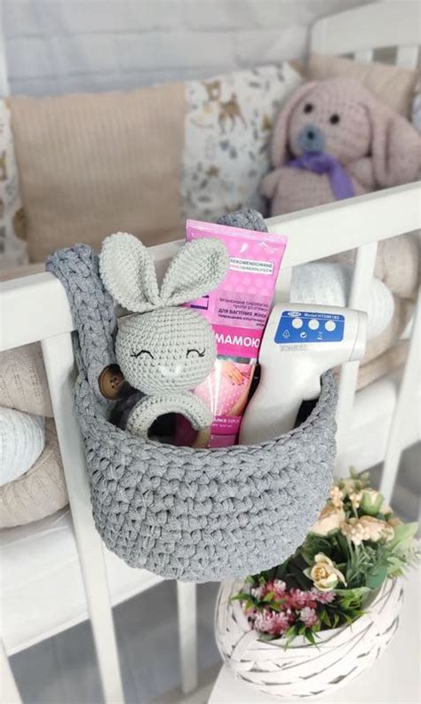 Вязаний зручний кошик органайзер для дитячого ліжечка — ціна 440 грн у каталозі Органайзери