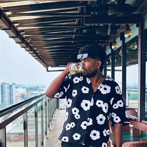 Aswin K Vijayan Aswin Vijayan On Threads