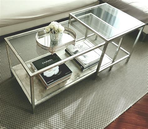 Столик в спальню стеклянный 84 фото