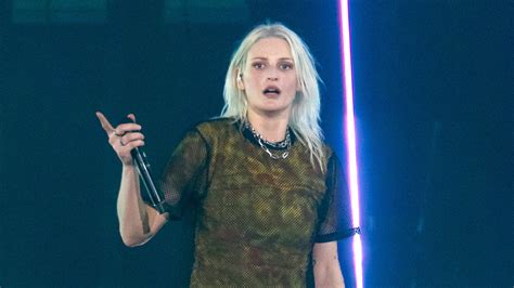 Emily Armstrong Reveló Su Inicio En Linkin Park Fue Hace Años