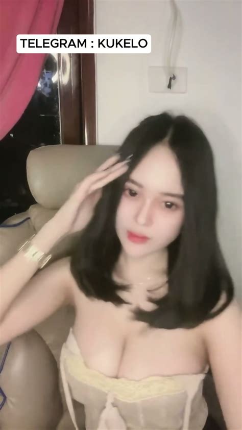 Buah Dada Padet Ayum Pelintir Utingnya Eporner