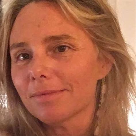 Isabelle Alexandre Artiste Plasticien And Directrice Artistique Lecole De Dessin Linkedin