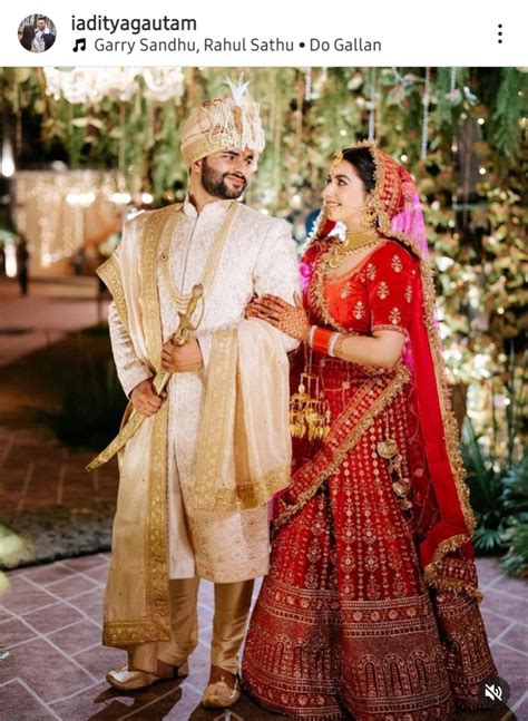 Aditya Gautam From Omg Vlogs Got Married Loved The Lahenga Tho R