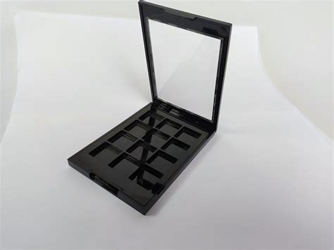 12 Grids Empty Eyeshadow Palette Black Square Lipstick Case Powder Compact Dish Eye Shadow