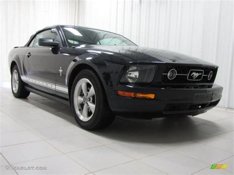 Black 2007 Ford Mustang V6 Premium Convertible Exterior Photo 77402082
