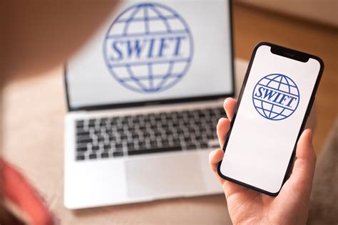 SWIFT Partners With Chainlink On Cross Chain Project The Chain Bulletin