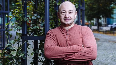 Protimafiánská Centrála Obvinila Kuplířskou Skupinu Okolo Webu Sex Cz Včetně Podnikatele