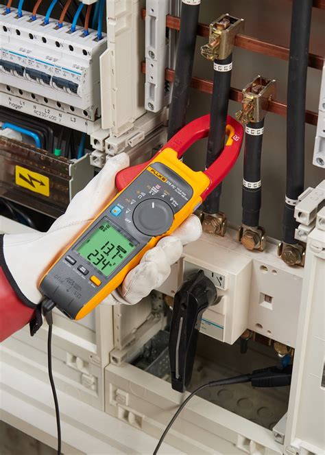 How To Use Fluke Connect™ Software With The Fluke 377 Fc And Fluke 378 Fc Fieldsense™ Clamp
