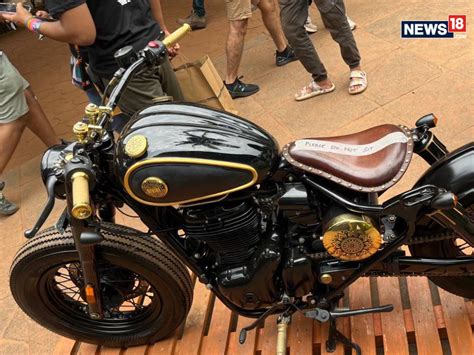 Custom Built Royal Enfield Bike In Pics See Design Features And More