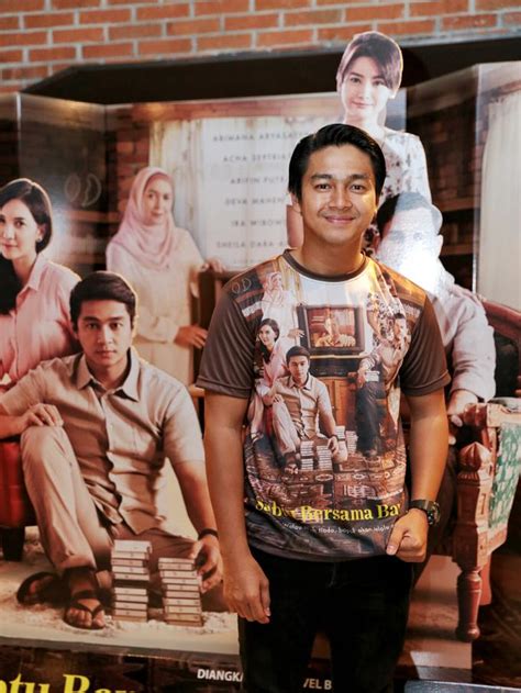 Deva Mahenra Bangga Film Sabtu Bersama Bapak Jadi Trending Topic