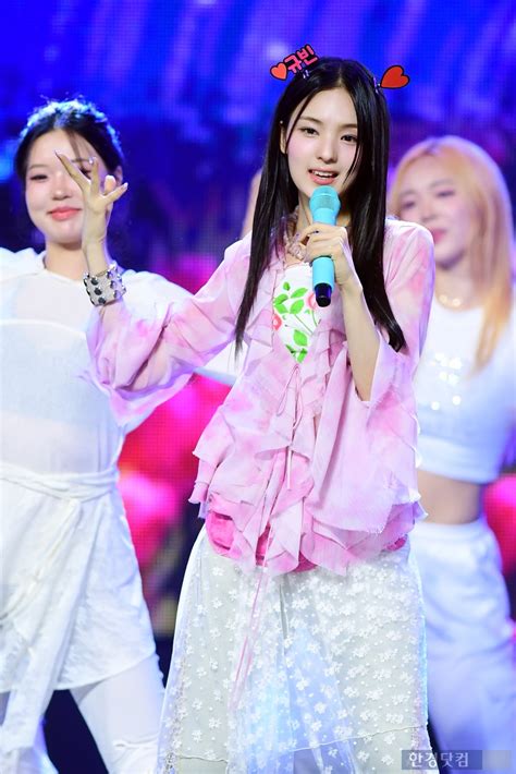 규빈 사랑스러움 가득~ 한국경제