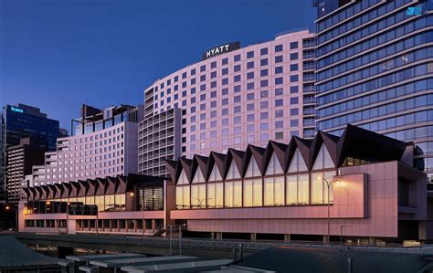 Equitone Cladding Nâng Cấp Khách Sạn 5 Sao Sang Trọng Tại Sydney