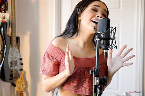 Aaliyah Hadid Aaliyah Hadid 78 Porn Pic Eporner