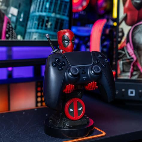 Marvel Deadpool Plinth Cable Guys Controller Holder And Phone Stand Marvel Deadpool Plinth Cable Guys Controller Holder And Phone Stand