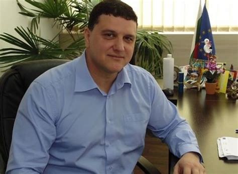 Кметът на Оряхово Росен Добрев поздрави възрастните хора по случай