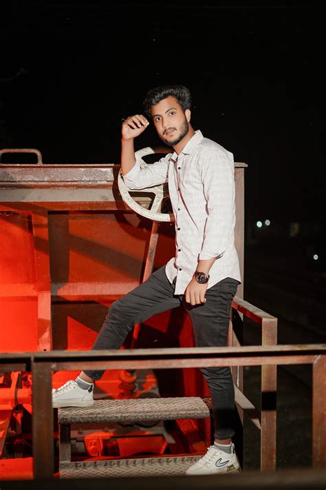 Md Mahmudul Haque Emran