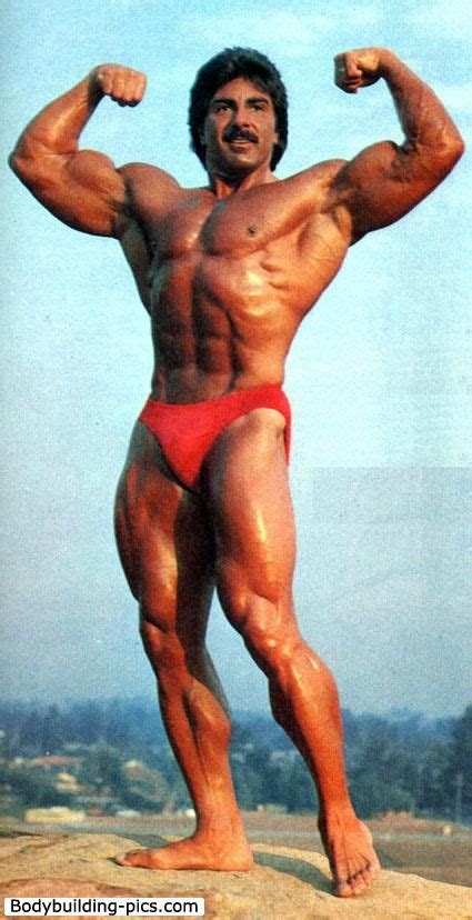 Dennis Tinerino Hombres Peludos Fisica Cultura