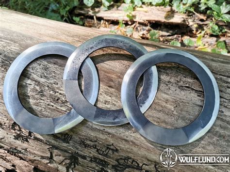 Chakram A Set Of 3 Pieces Drakkaria Throwing Knives Throwing Weapons