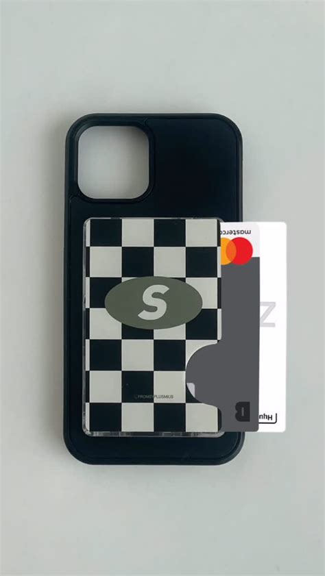 프롬서영이서영 Fromsyplusmius남친곰케이스 맥세이프에 귀여운 남친곰🩷 아이폰케이스커플케이스커플템 커플휴대폰케이스친구생일선물추천