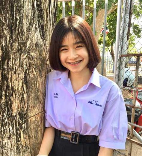 น้องไม่รู้ชื่ออะไร แต่ทำไมน่ารักใจสั่นกันอย่างนี้ละ ผมสั้นสะกดใจ รูปภาพ รูปสาวน่ารัก รูป