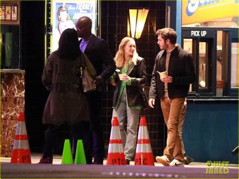 Kristen Bell And Adam Brody Film A Kissing Scene For Netflix Comedy