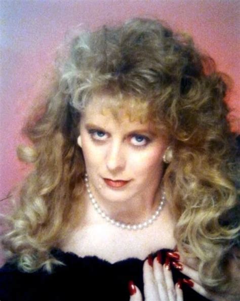 12 Ways For Taking The Best Glamour Shots Remember Those ~ Vintage