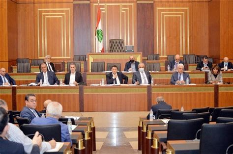 مجلس النواب والحكومة بلبنان يبحثان مشروع قانون الموازنة العامة للدولة