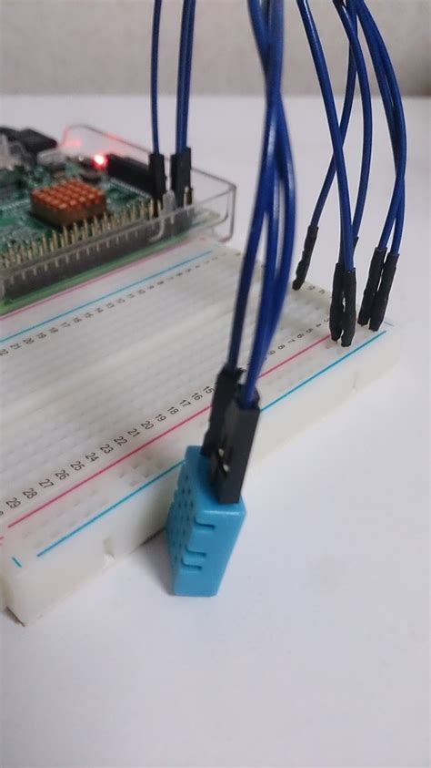 [raspberry pi 3] dht11で温度と湿度を取得 suka4 s memo