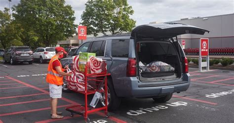 Target Eliminates Mask Requirement For Shoppers Staff Retail Customer Experience