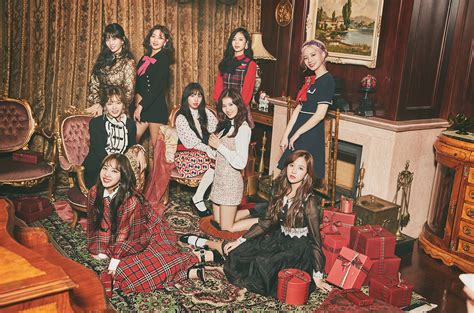 TWICE Are The First K-Pop Girl Group To Hold Japanese Dome Tour ...