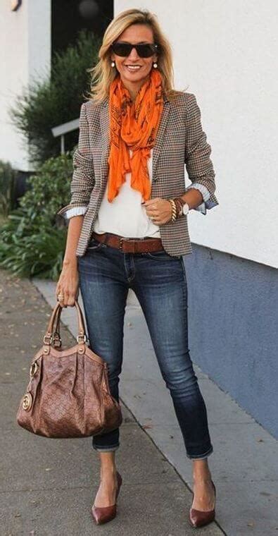 Офисные луки: 29 фото, с чем носить джинсы в офис в 2024