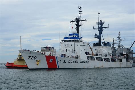 Dvids Images Coast Guard Cutter Sherman Returns Home [image 3 Of 3]