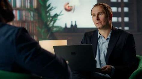 The Shift Toward Ai Assisted Feedback In Reviews