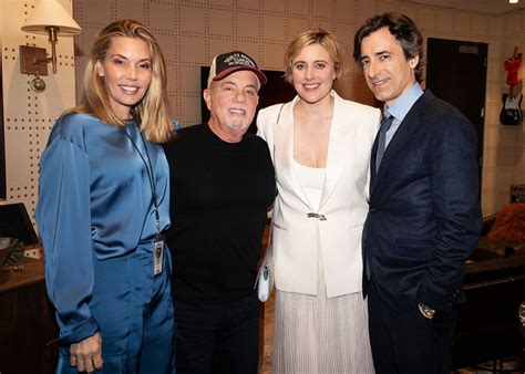 Barbies Greta Gerwig Marries Longtime Partner Noah Baumbach Us Weekly