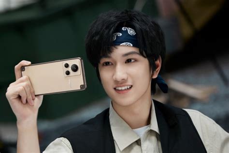 ریلمی Gt2 Explorer Master اولین گوشی مجهز به رم Lpddr5x جهان خواهد بود زومیت