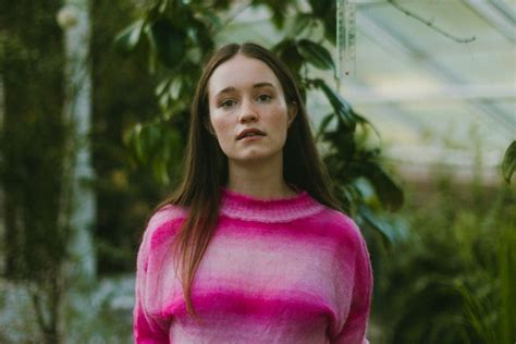 Sigrid Has Released ‘how To Let Go Special Edition With The Brand