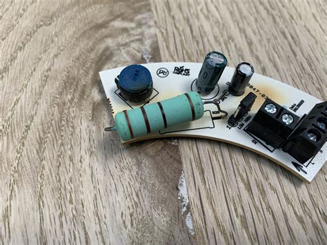 How Can I Identify This Resistor To Replace It How Can I Find Out The Wattage Required Its