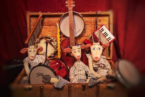 «Ο λύκος και τα 7 κατσικάκια Μία διαδραστική παράσταση με κούκλες