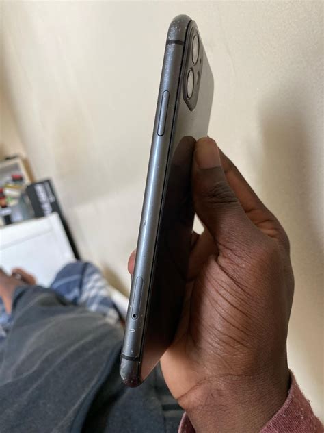 Back Glass Doesnt Align Properly Update From Last Post I Have Removed More Of The Glue From