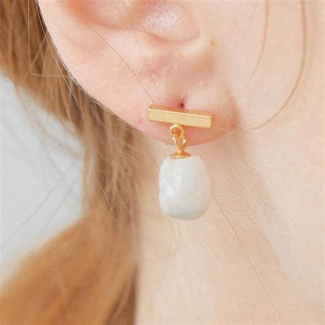 사각바 세라믹귀걸이 골드 스퀘어화이트 감도 깊은 취향 셀렉트샵 29cm