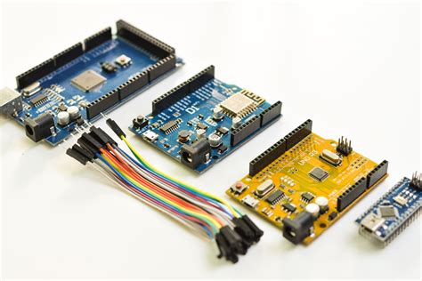 Wallpaper ID Technology Data Wire Board Isolated Small Black Engineering Mother