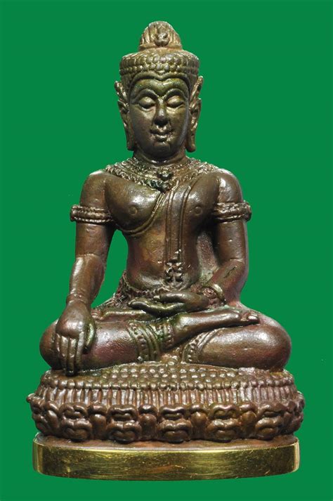 พระกริ่งเพชรสุรินทร์รุ่นแรกเสก 5 ปีเนื้อนวะฤทธิ์หลวงปู่หงษ์ พรหมปัญโญสุดยอดปราถนาและหายากครับ