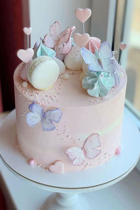 مدل کیک های روز دختر