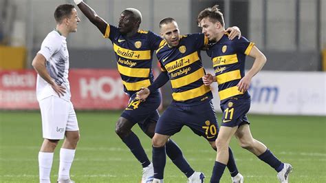 ლობჟანიძე Fifa 21 ის კვირის სიმბოლურ გუნდში მოხვდა Belive Ge