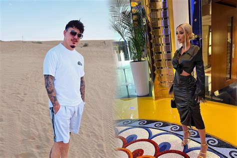 Cristina Pucean și Bogdan De La Ploiești Sărut în Plin Concert Oamenilor Nu Le A Venit Să