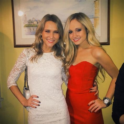 Cute College Girls Pics