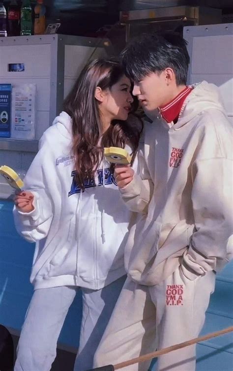 Ghim của Lyly trên Couple Đang yêu Hình ảnh Cặp đôi