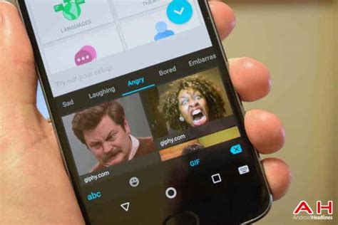 SwiftKey S Latest Update Brings Support For GIFs
