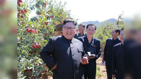 Kim Jong Unसुंदर लड़कियों को अपना सेक्स स्लेव बनाता है किम प्रेगनेंट